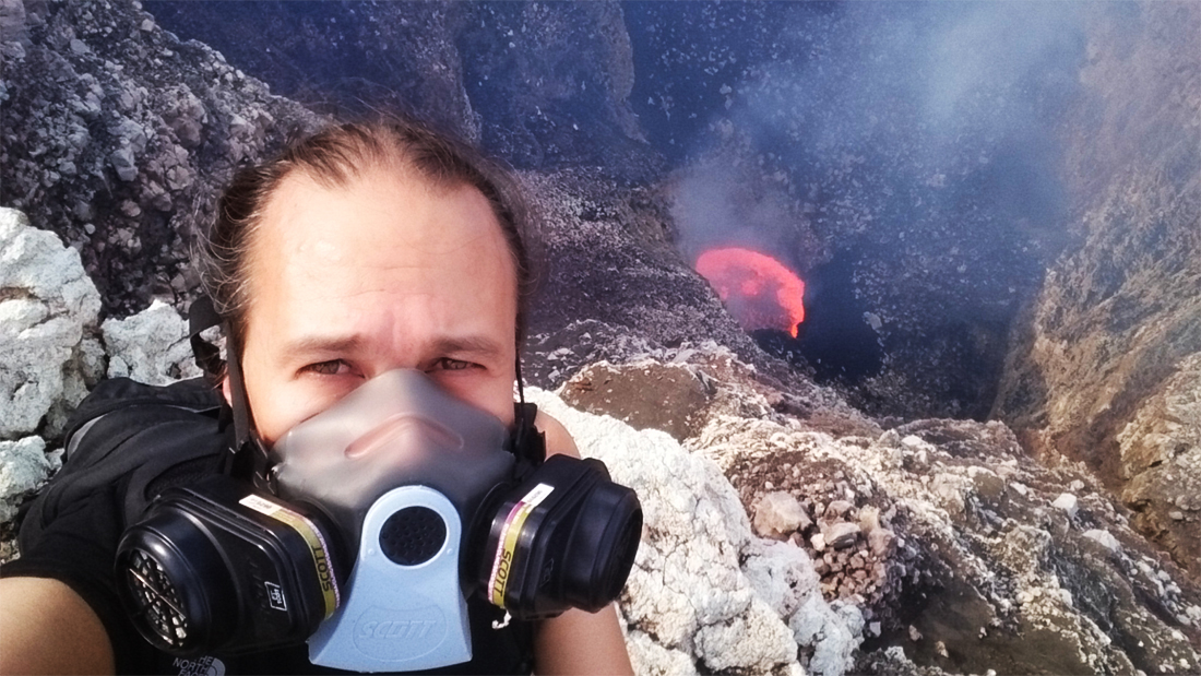 Predicting eruptions in the Masaya Volcano with wireless sensors - Libelium